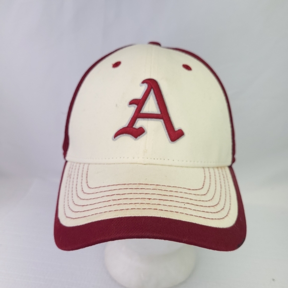 New Era | Accessories | Arkansas Razorbacks New Ear Vintage Style ...
